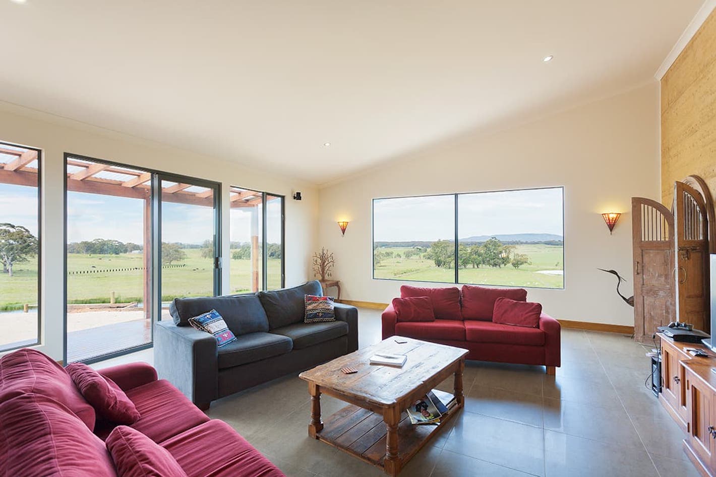 Sustainable Farmhouse - Eco Sustainable Homes